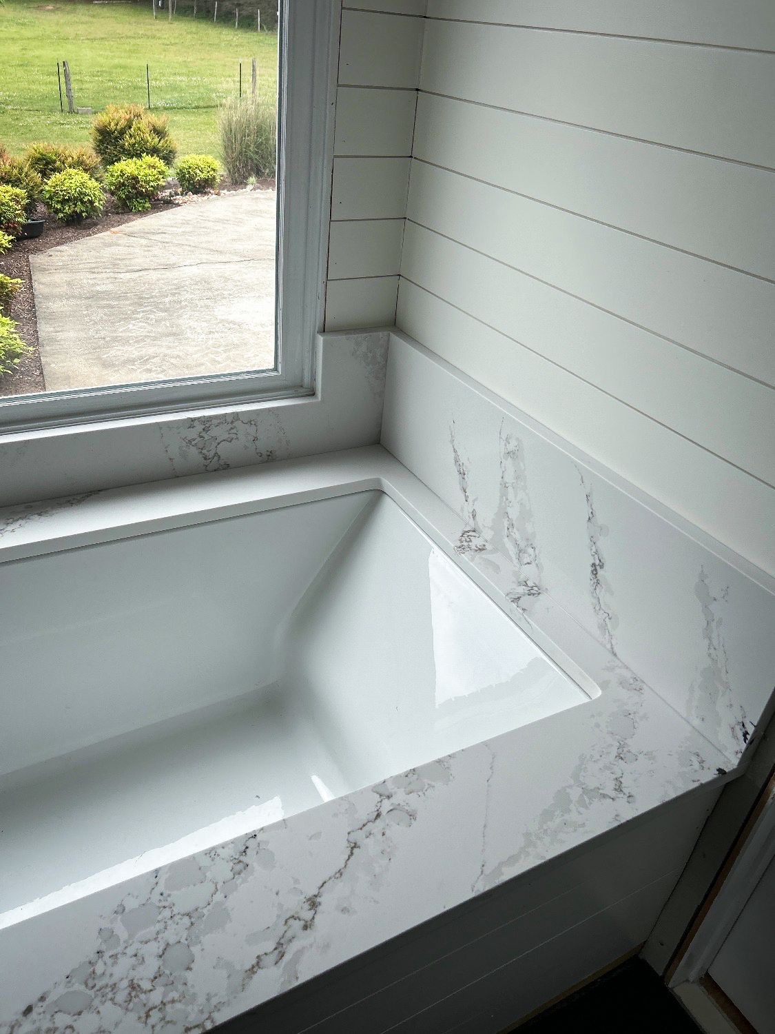 Anderson Granite & Marble Shop of Greenwood - Calacatta Tesoro Quartz ...