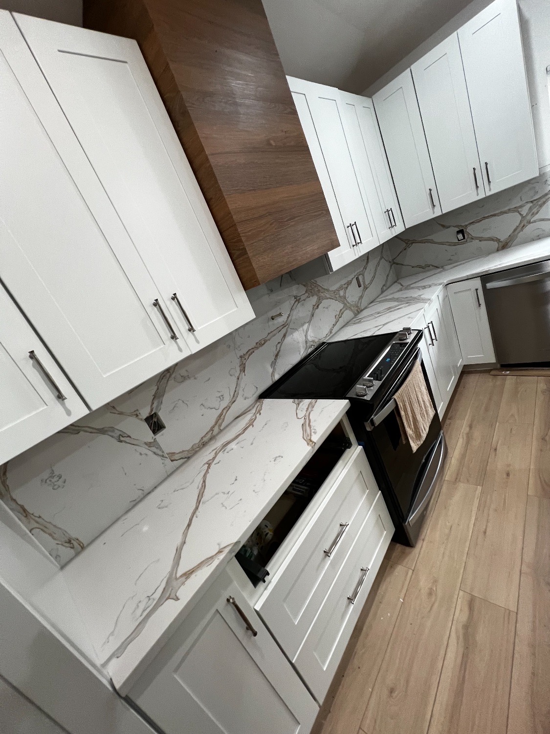 Anderson Granite & Marble Shop of Greenwood - Calacatta Extra Quartz ...